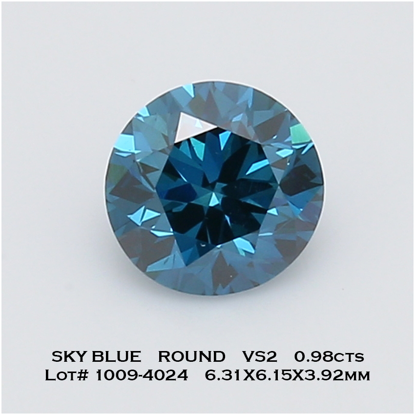 Color enhanced diamonds and jewelry