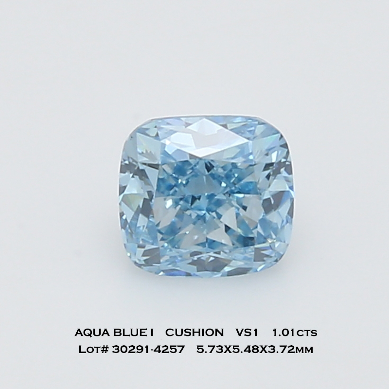 Color enhanced diamonds and jewelry